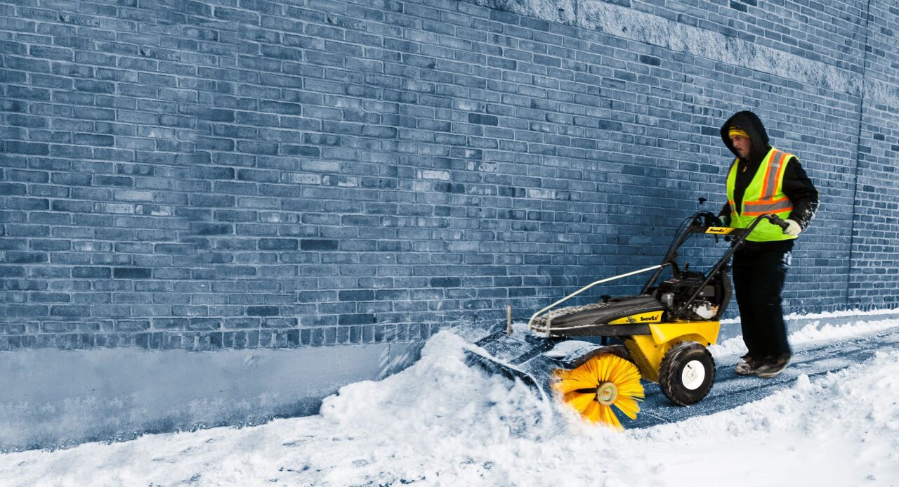 SS-4000 Rotary Broom | SnowEx®