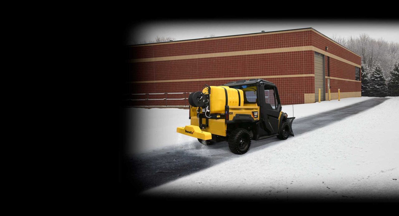 AccuSpray™ UTV Liquid Sprayer | SnowEx®