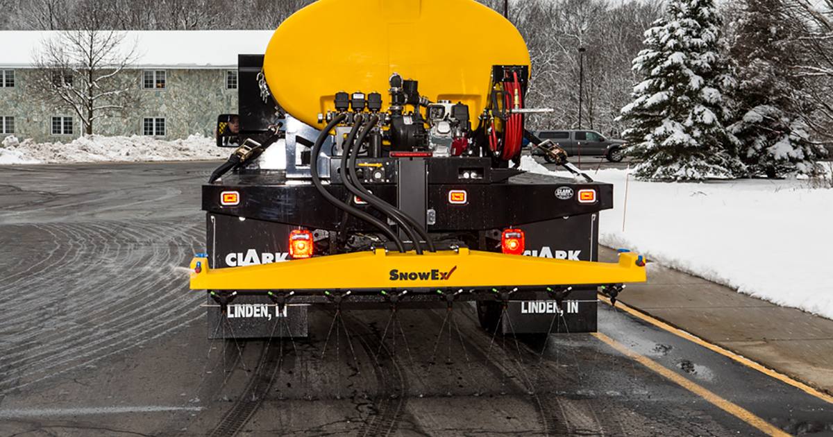 Safe Backup Tips for a Spreader or Liquid Sprayer | SnowEx®