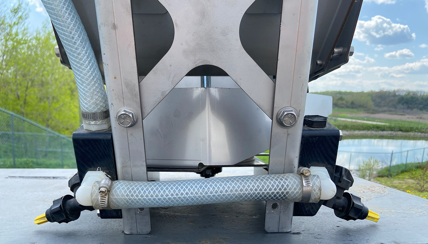 Renegade™ Spreaders for UTVs & Light Trucks | SnowEx