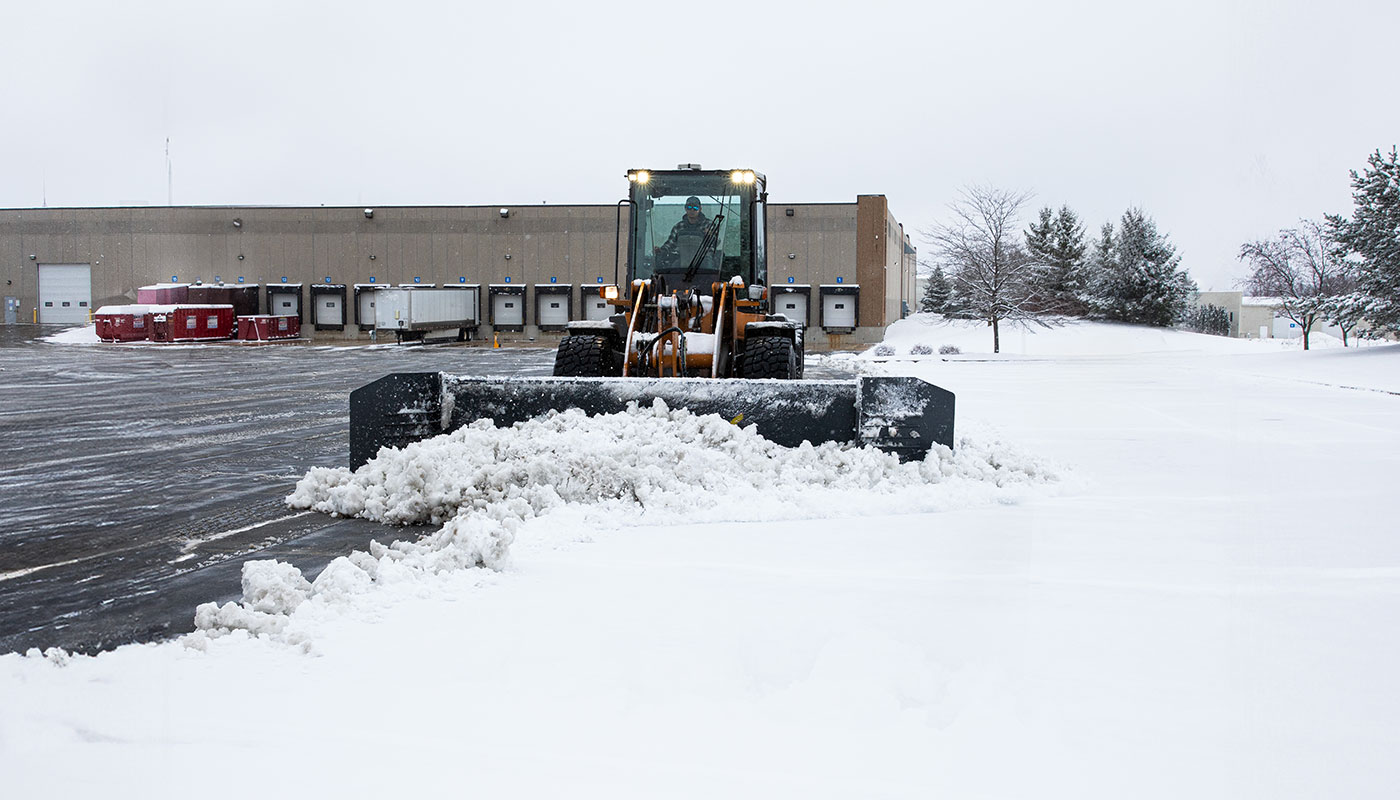 POWER PUSHER PRO Hydraulic-Wing Pusher Plow | SnowEx®