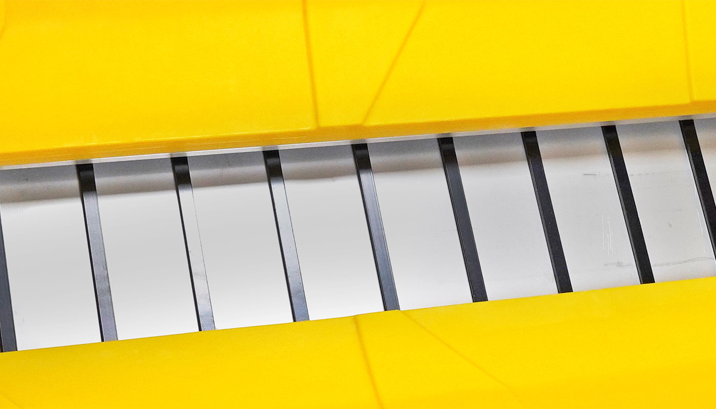 Renegade™ Poly Hopper Spreader | SnowEx®