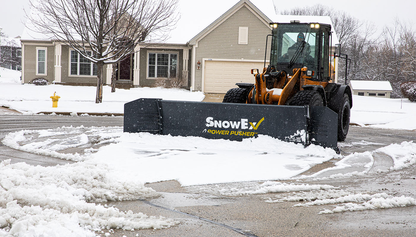 POWER PUSHER PRO Hydraulic-Wing Pusher Plow | SnowEx®