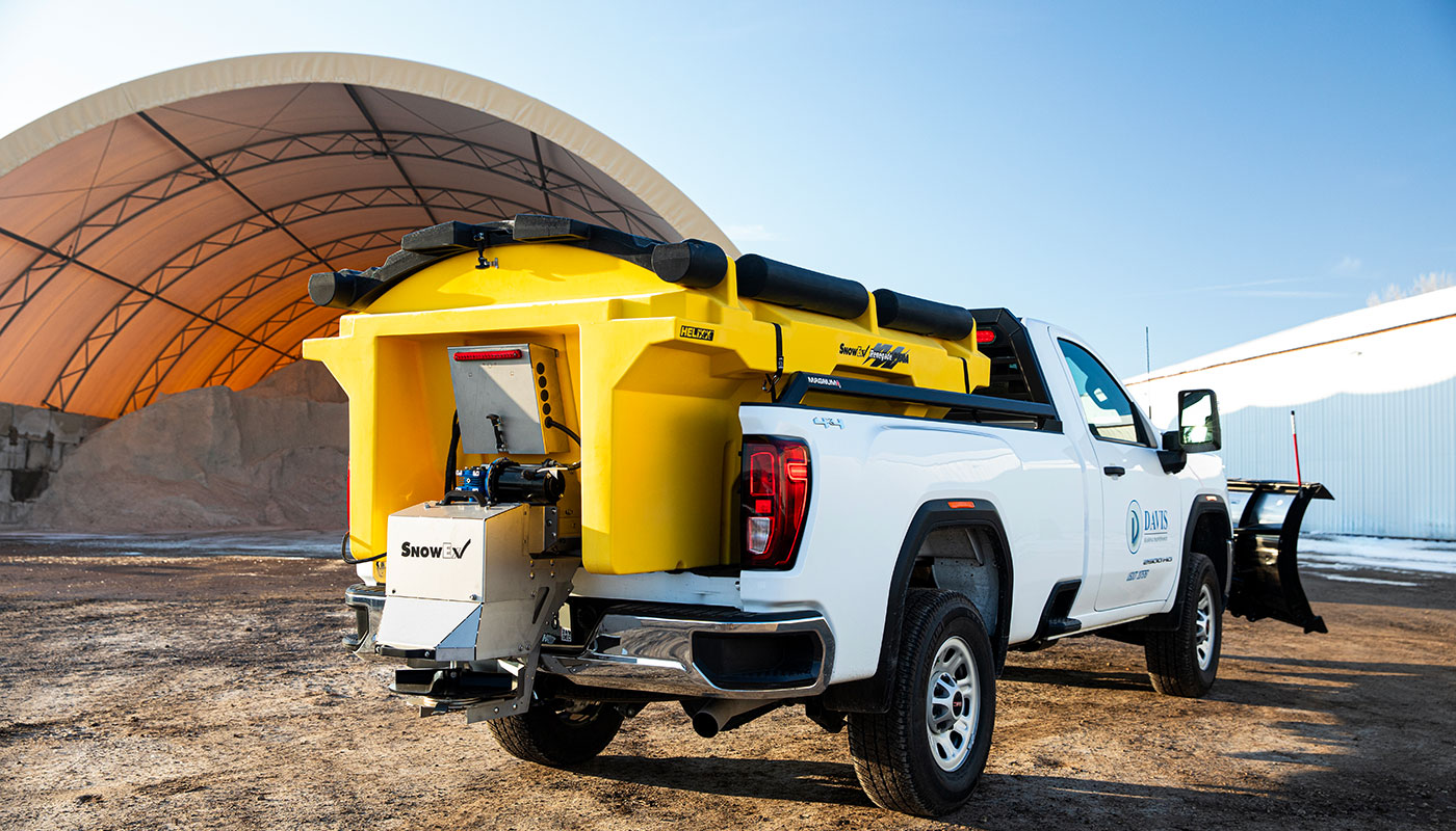 Renegade™ Poly Hopper Spreader | SnowEx®