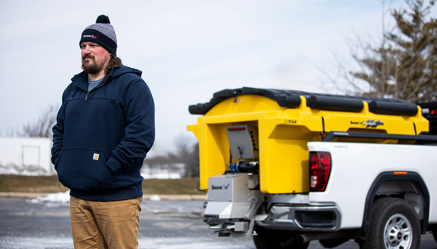 Renegade™ Poly Hopper Spreader | SnowEx®